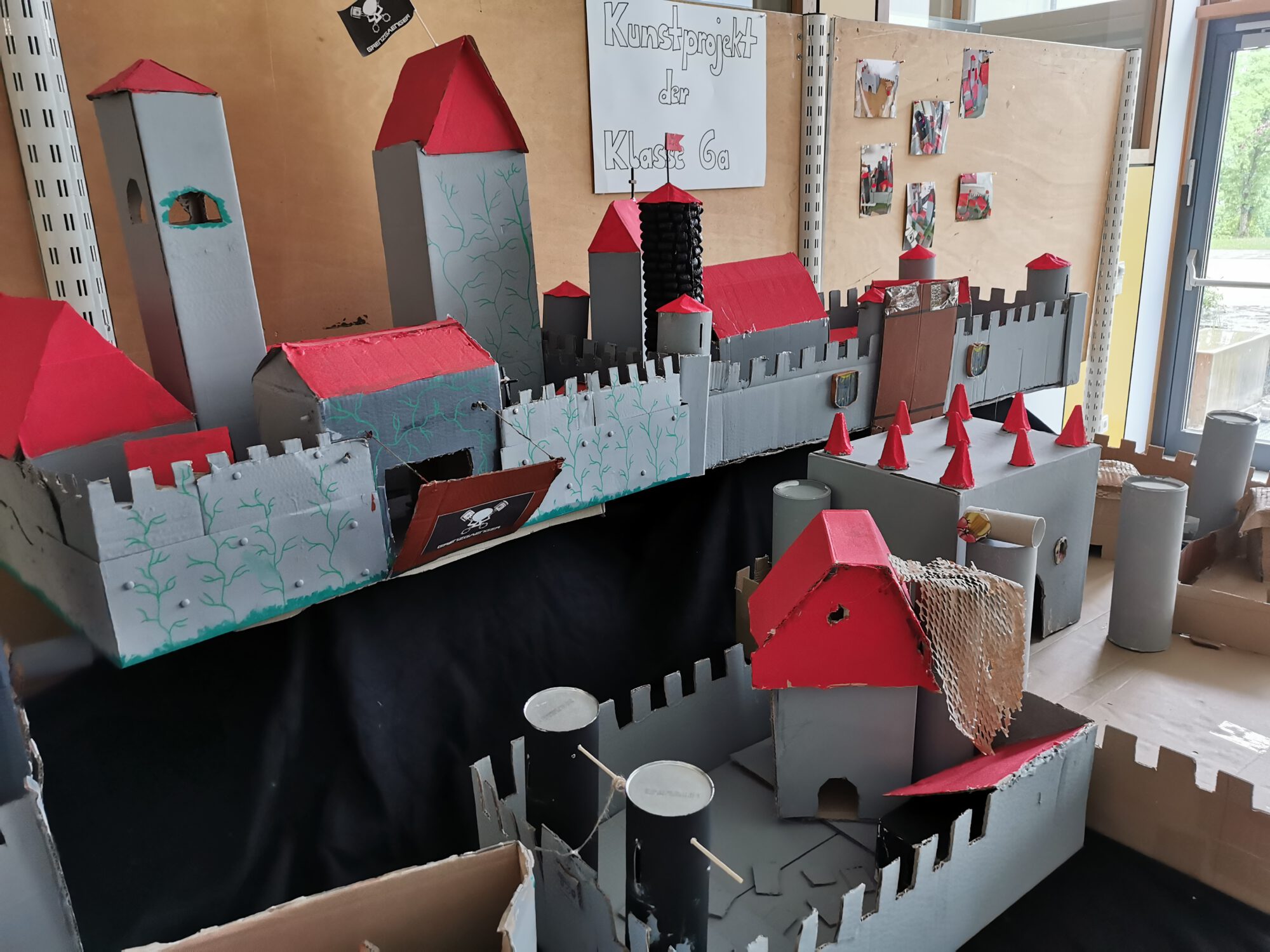 Wir bauen eine mittelalterliche Burg! – Mittelschule Hengersberg