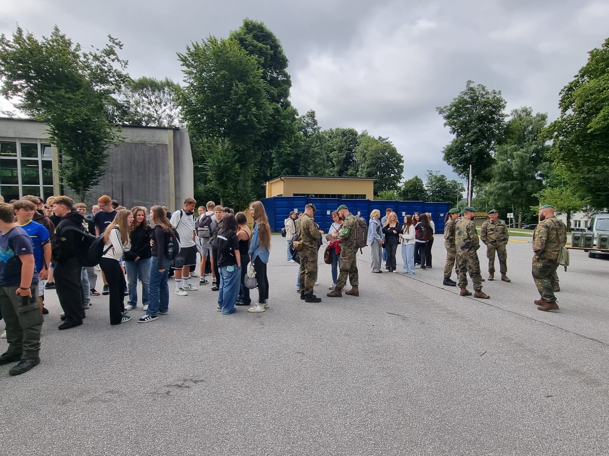Besuch in der Bayerwaldkaserne in Regen – Mittelschule Hengersberg